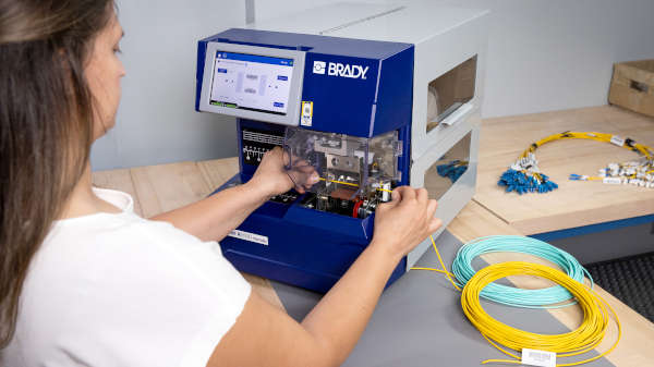 Data Center Structured Cabling | BradyID.com